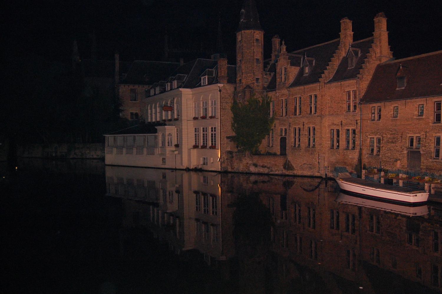 Belgium bike tour from Ghent to Bruges via key towns in Flanders.